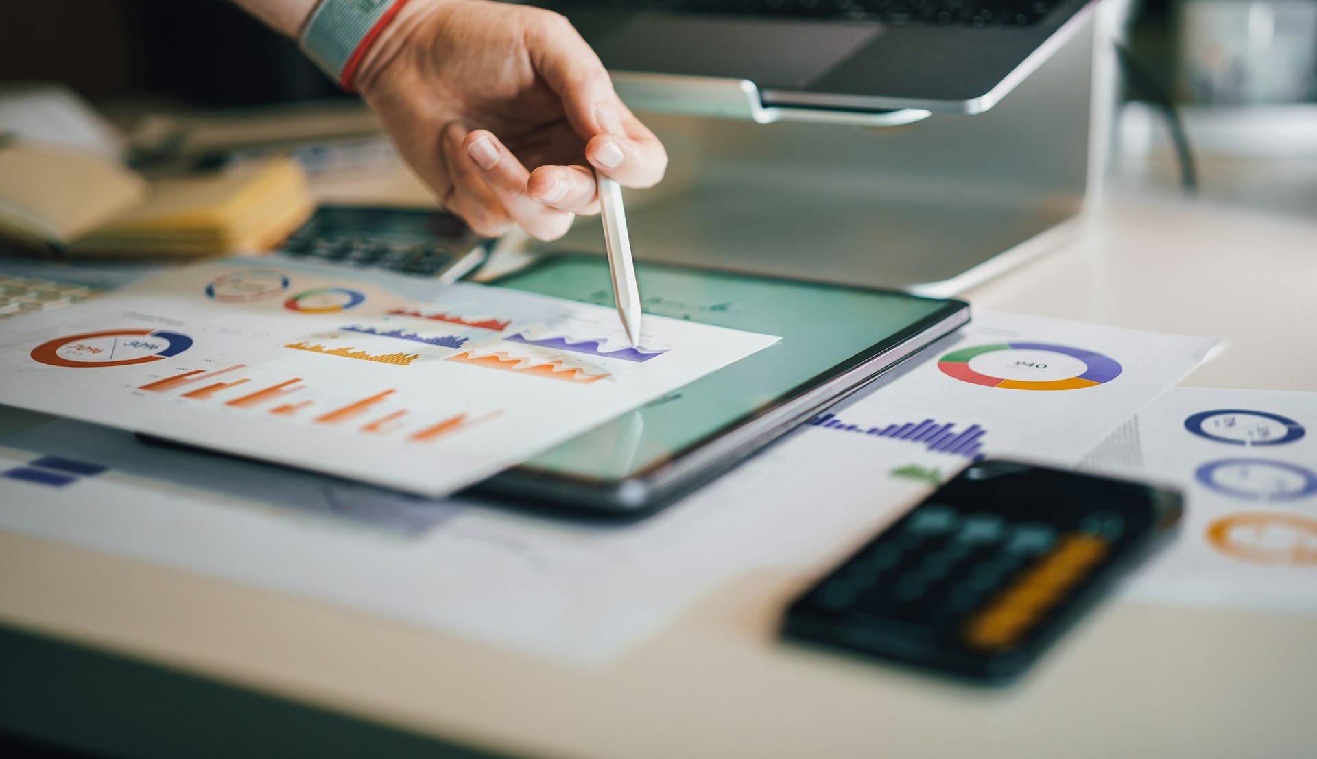 Holman Fenwick Willan (HFW) - ZipLaw